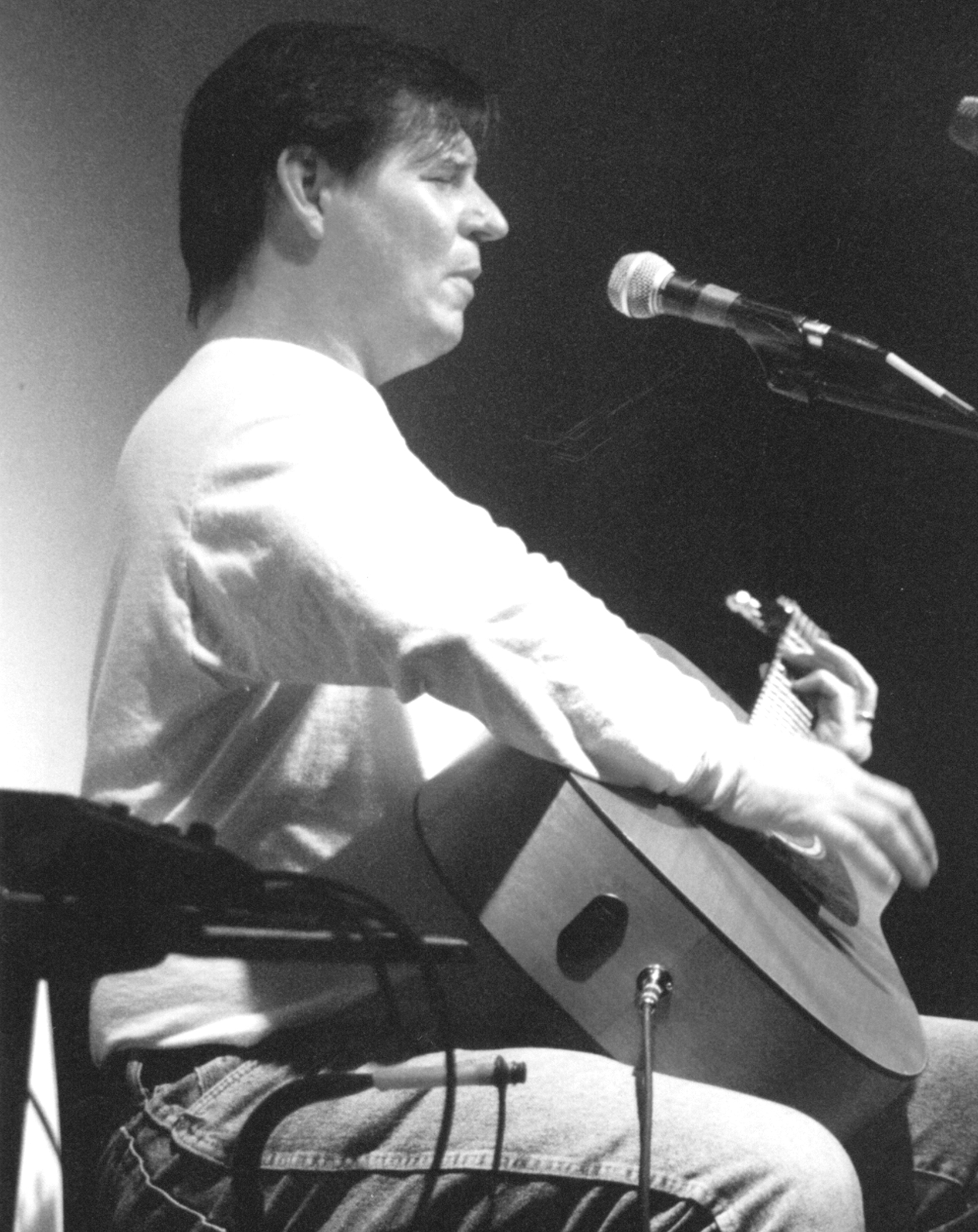 Press Kit - Val Davis